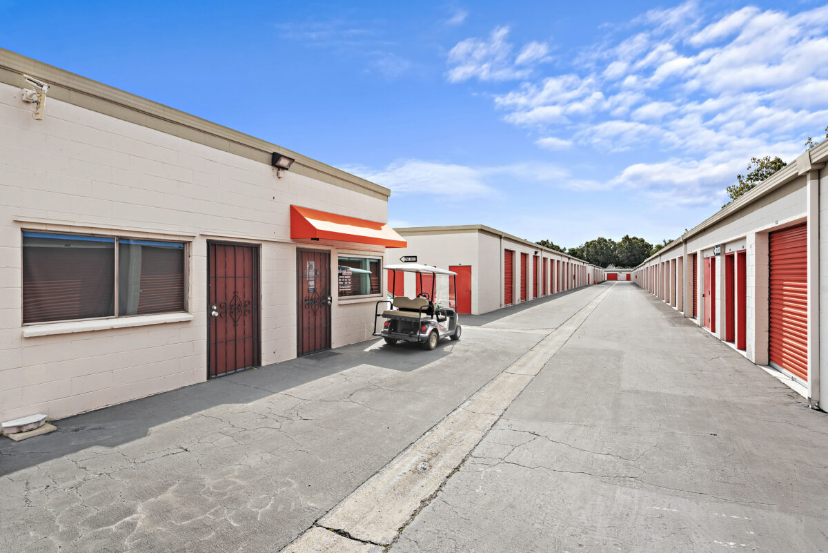 Self Storage Units in Orange, CA | Palmyra Mini Storage